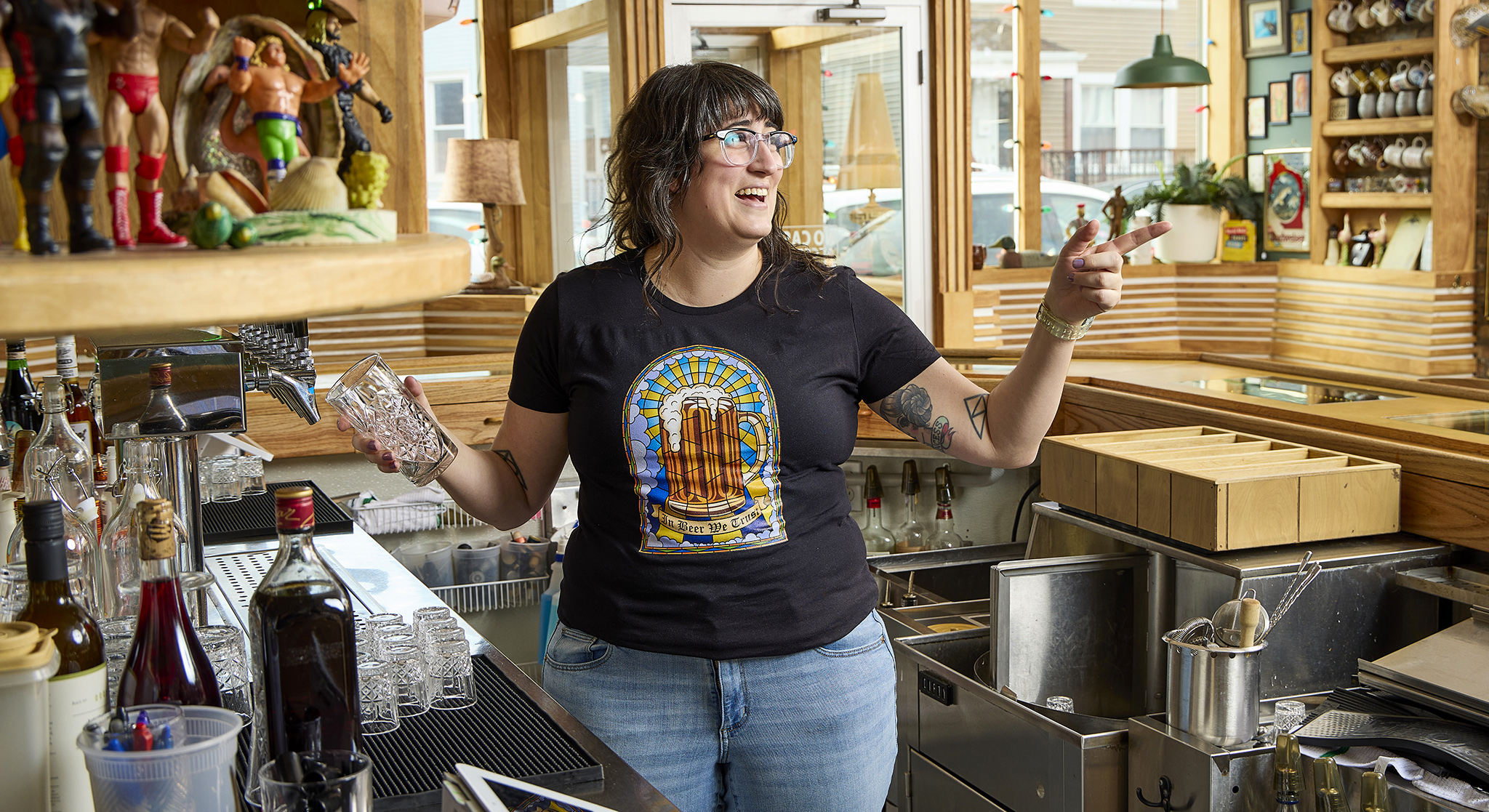 Crack Open a Cold One: 10 Beer Designs That’ll Make You Thirsty